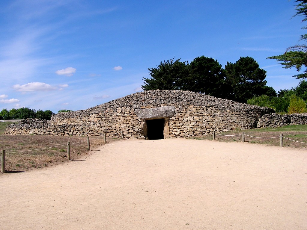 La Table des Marchands, Locmariaquer, Morbihan, Brittany, France ...