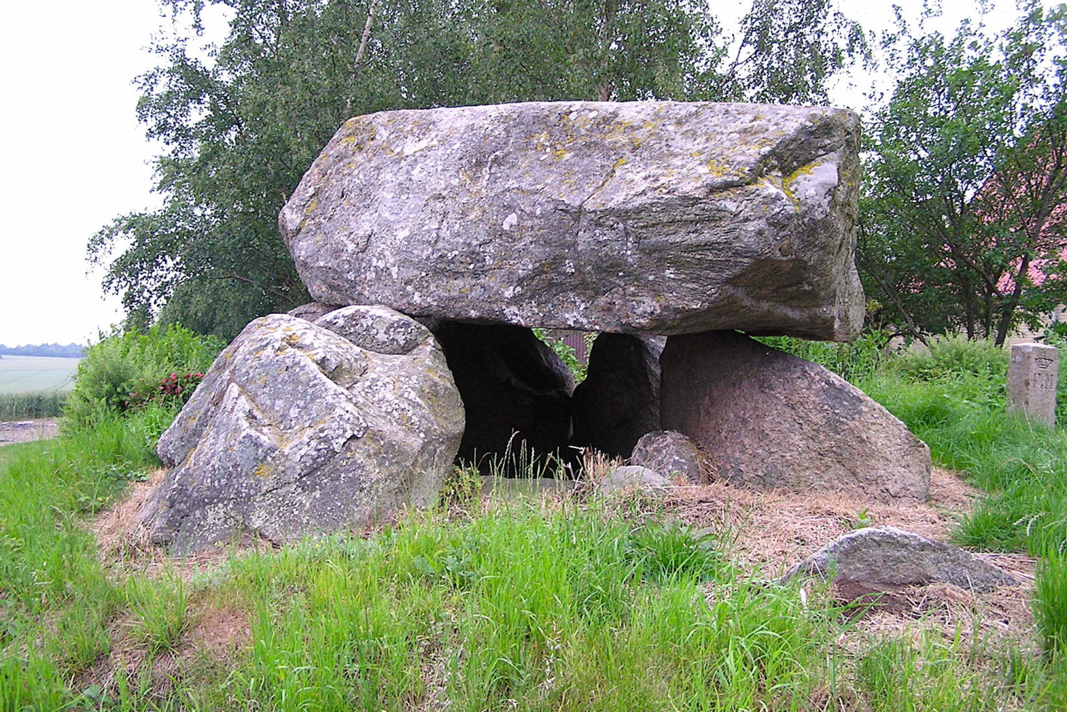 Kirke Stillinge Breddysse (Burial Dolmens), near Slagelse, Sjaelland ...