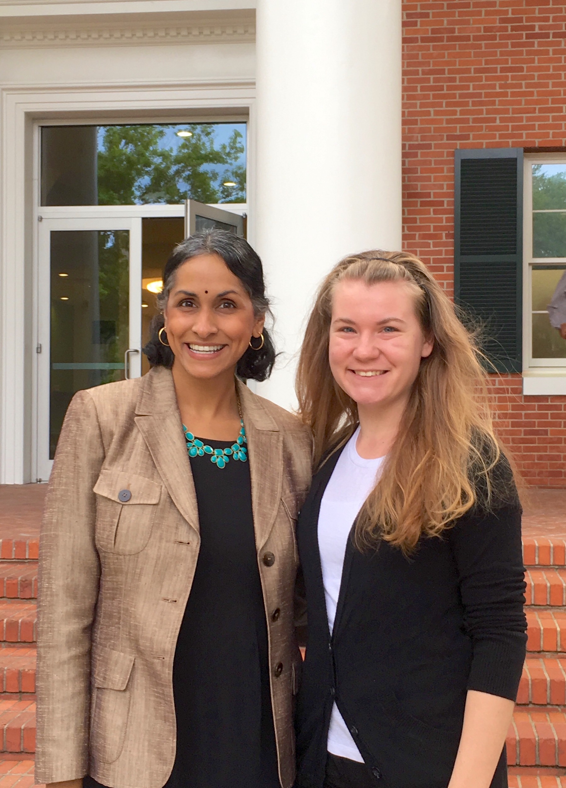 Stetson Student Who Overcame Homelessness Gets Standing Ovation at ...