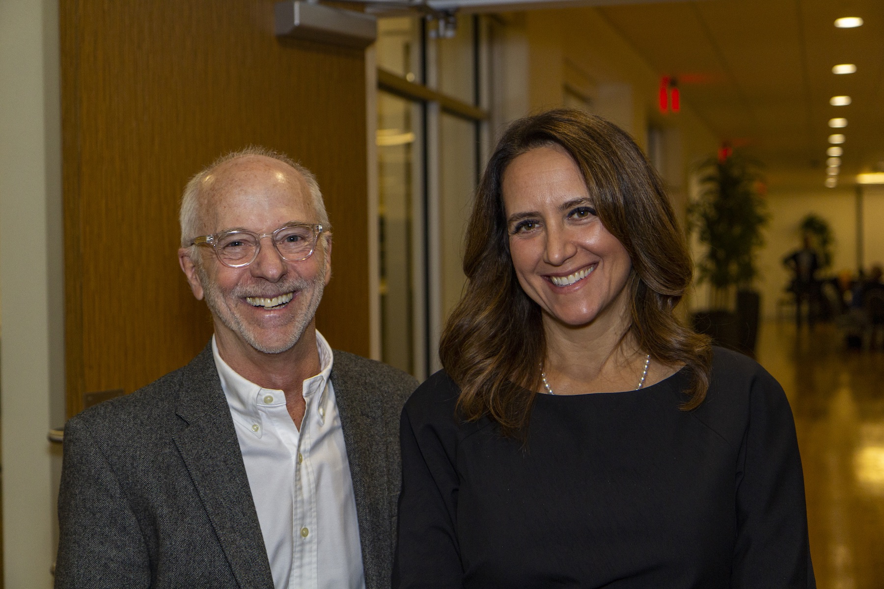 Stetson dedicates Jeffrey and Diane Ginsburg Hillel House - Stetson Today