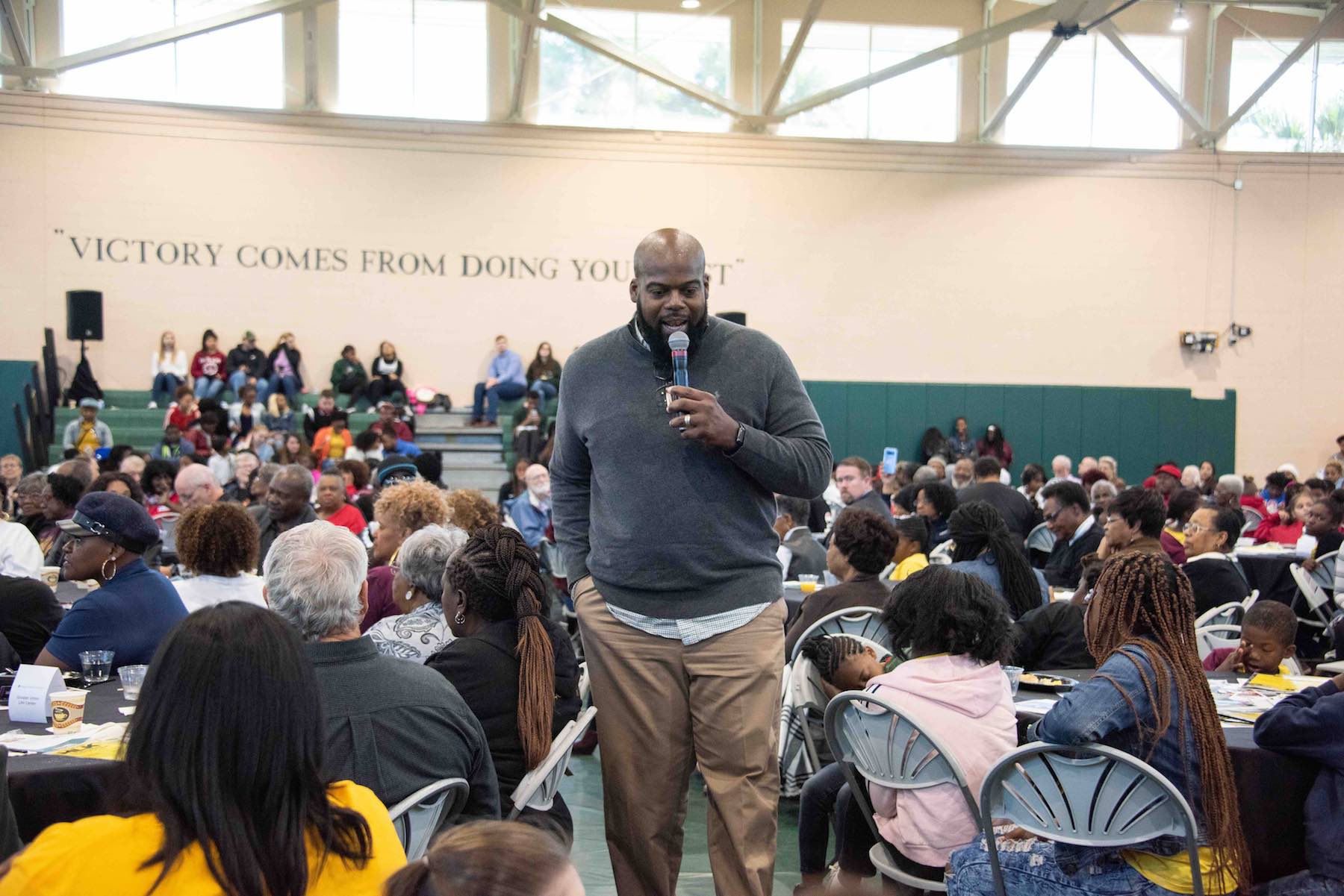 Former Pro Football Star Tra Thomas tells MLK Breakfast ‘get up and ...
