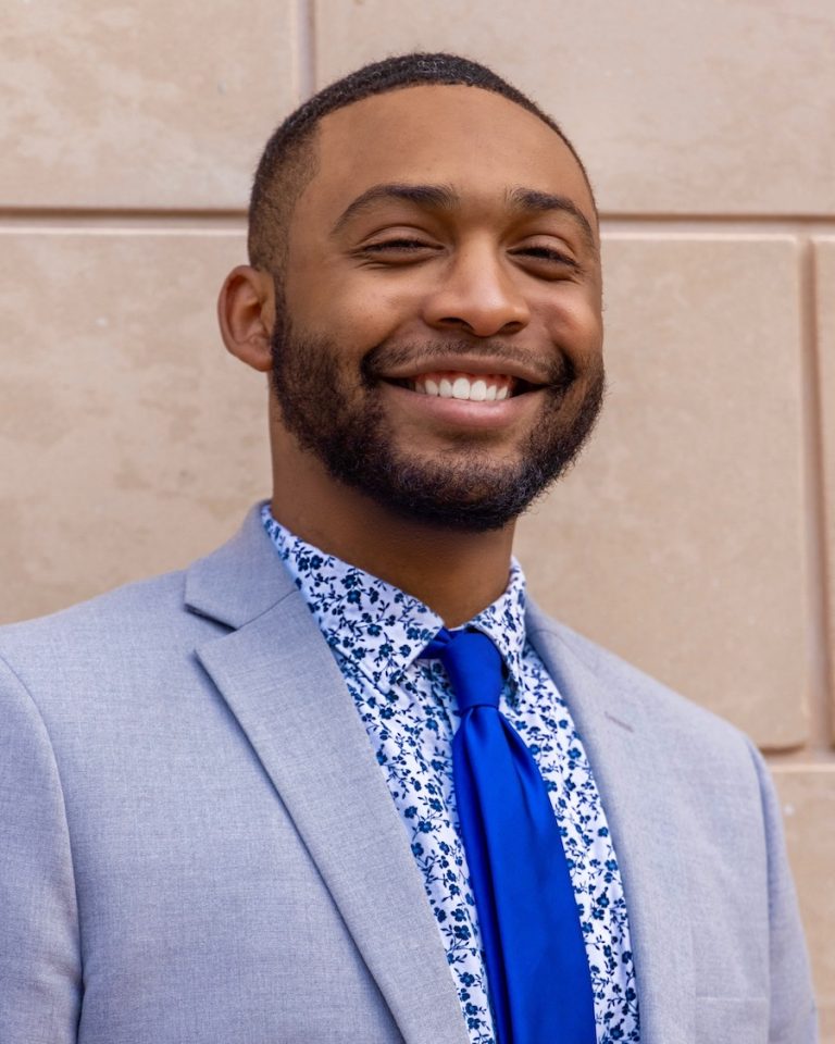 Justice Yates ’23: Singing Sensation Surprise - Stetson Today