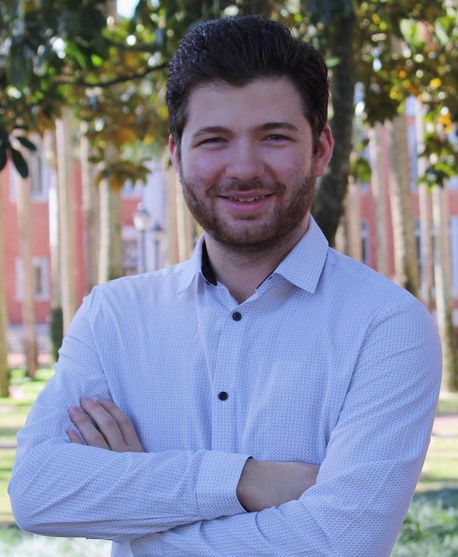 Which Graduating Students Were Selected as Commencement Speakers ...