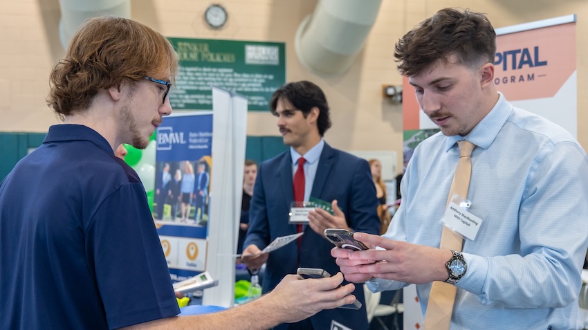 Fall Internship & Career Expo: More Than 350 Students and Alumni Met ...